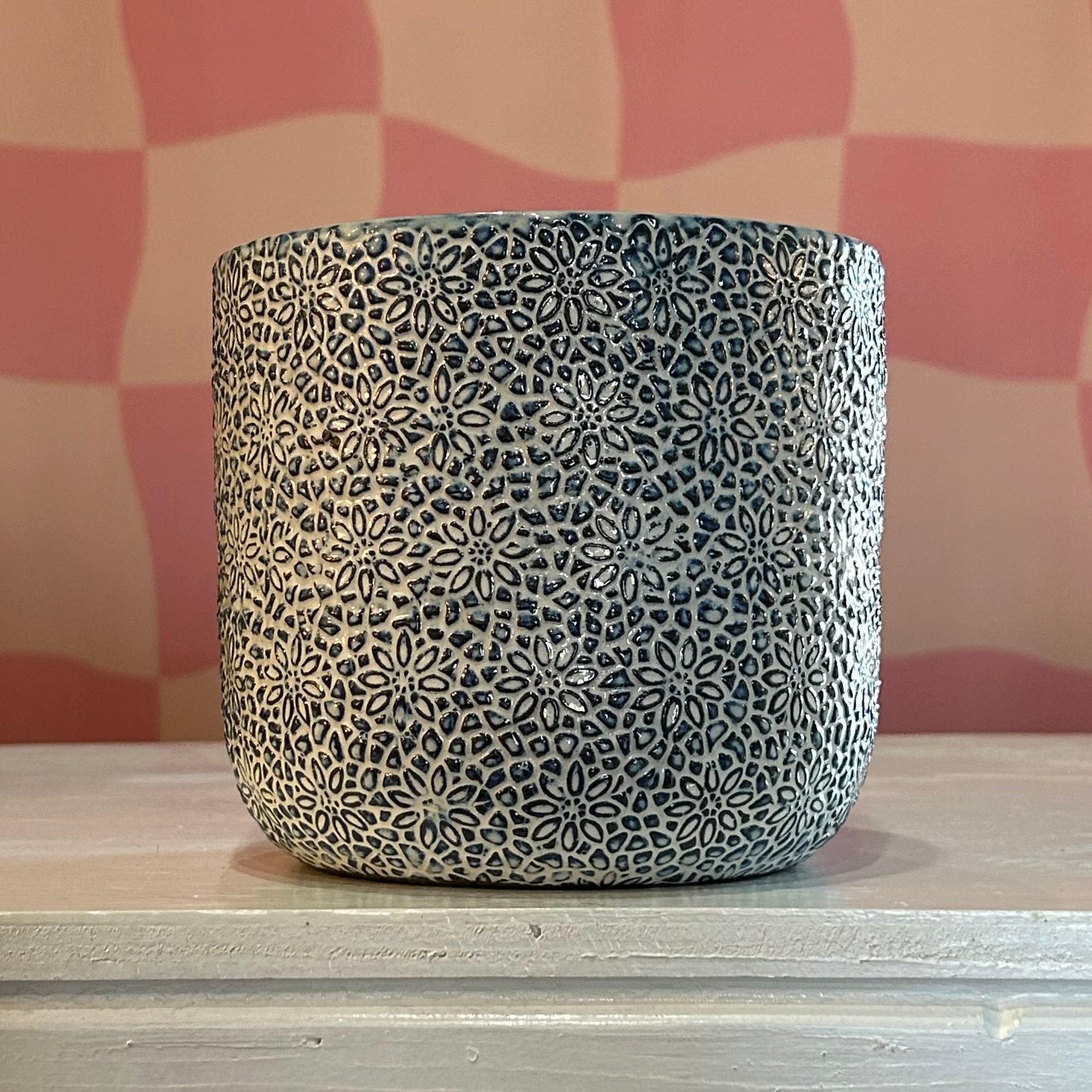 Millie Pot – Read & Rooted